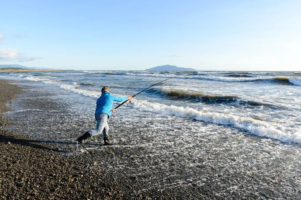 Kāpiti Big Fish Surfcasting Competition